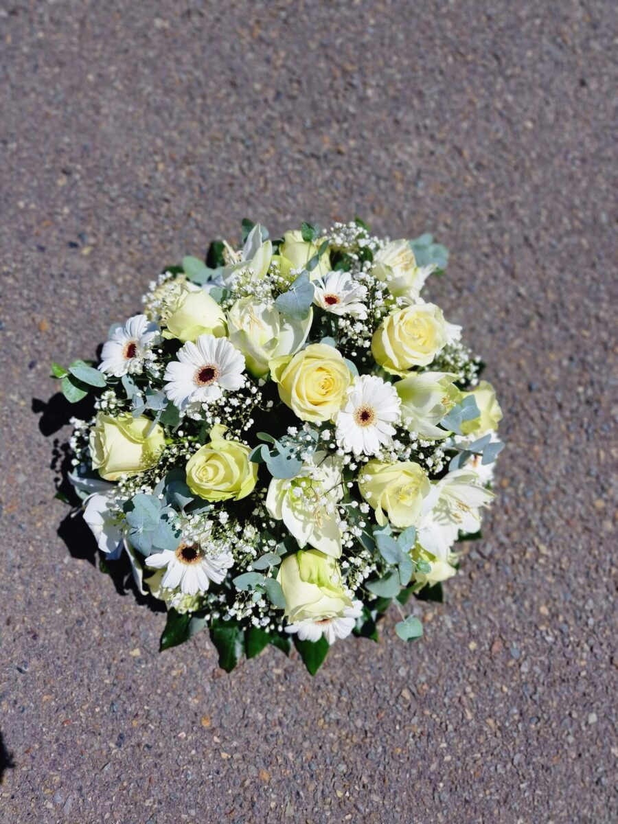 AVENUE DES FLEURS - Fleuriste Laval Cholet Les Herbiers Chateau-Gontier ...